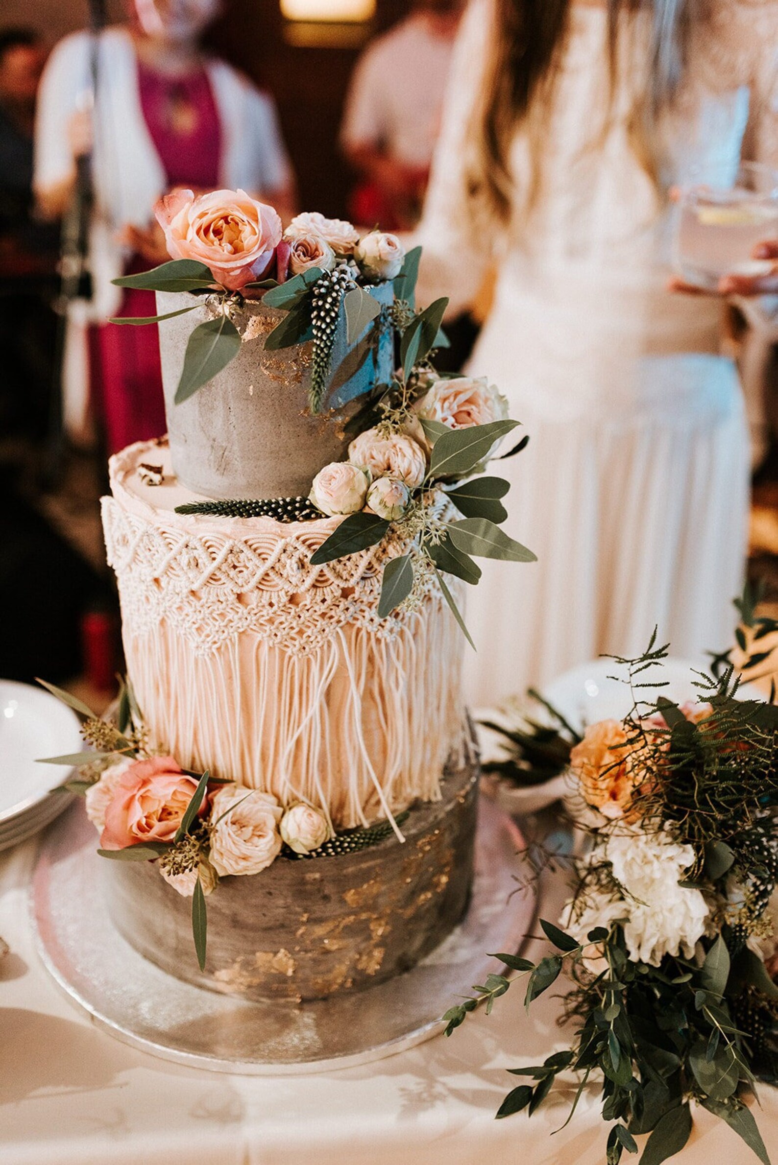 MADE TO ORDER: Wedding Cake Macramé, Wedding Cake Decor, Macrame Cake ...