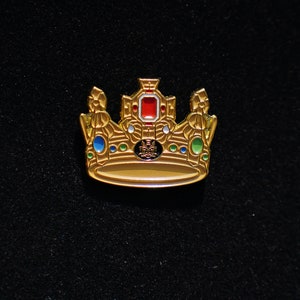 Resident Evil 4 "salazar Family Crown" Enamel Pin for Bags, Clothing ...