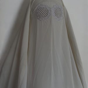 Handmade Islamic Kashmiri Burqa With Separate Eye Grills, Sleeveless ...