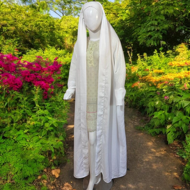 Women’s White Chador, Chadar With Sleeves, Overhead Front Open Abaya ...