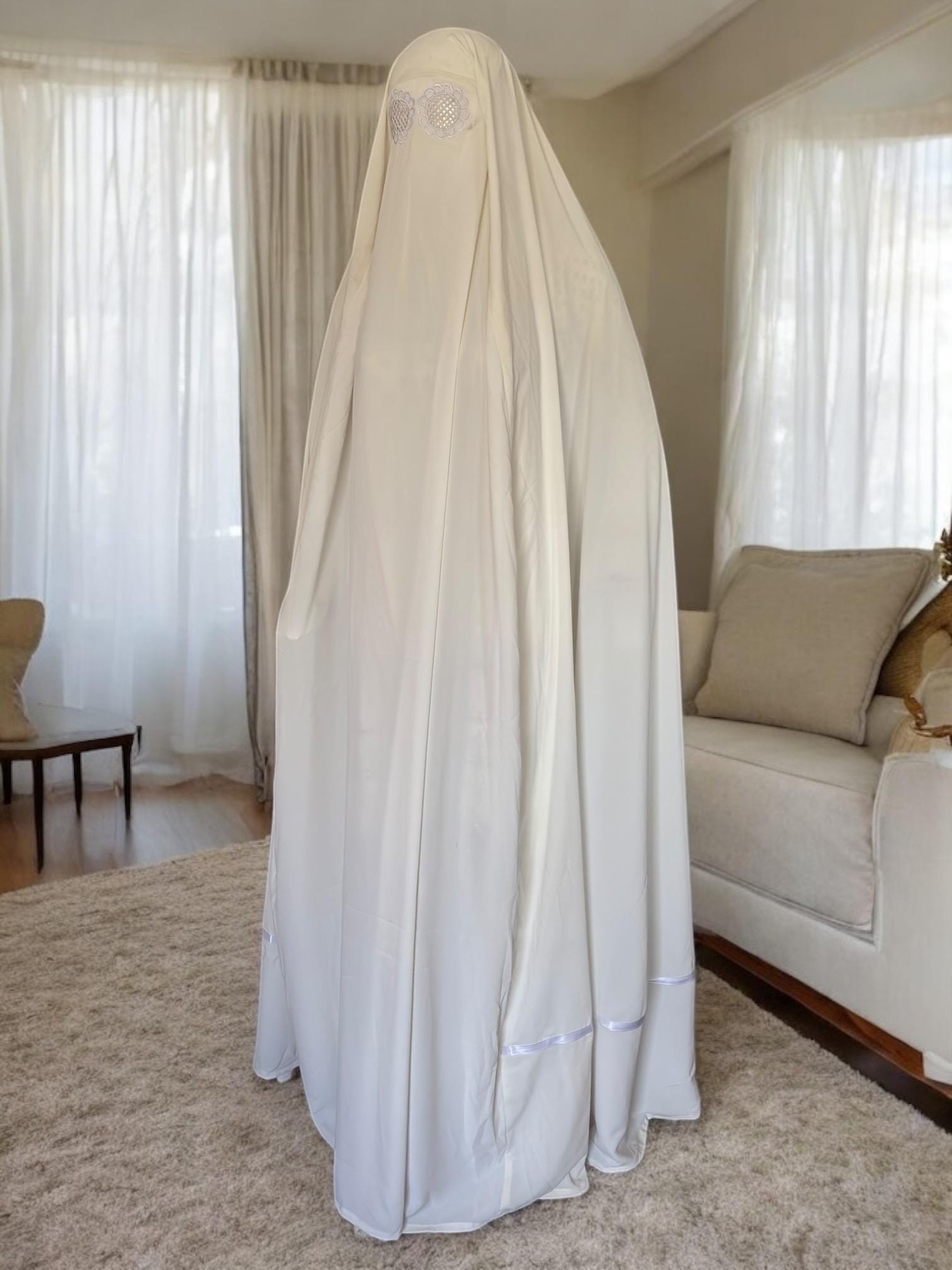 Handmade Islamic Kashmiri Burqa With Separate Eye Grills, Sleeveless ...