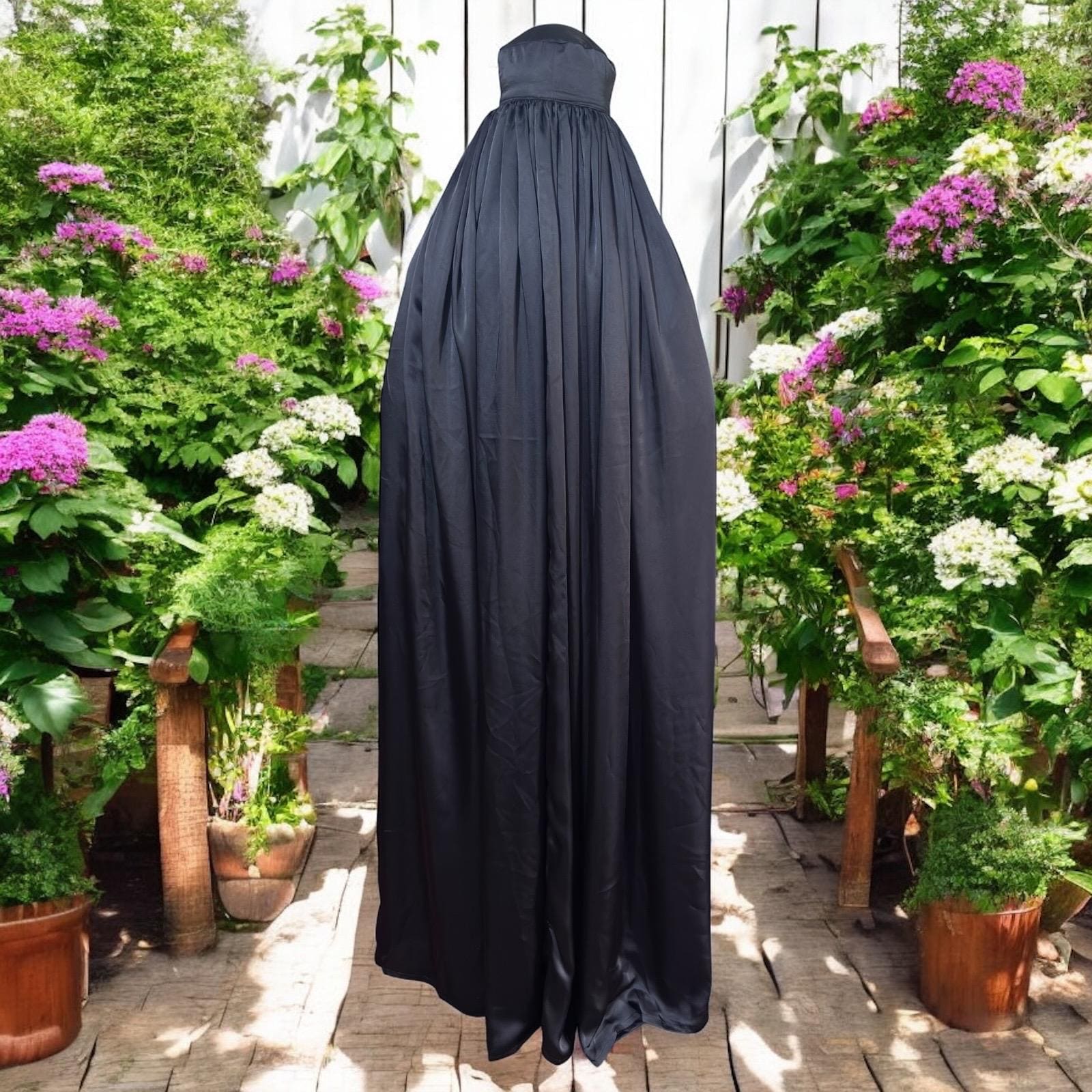 Black Kashmiri Satin Silk Burqa: Sleeveless Topi Burka With Seperate ...