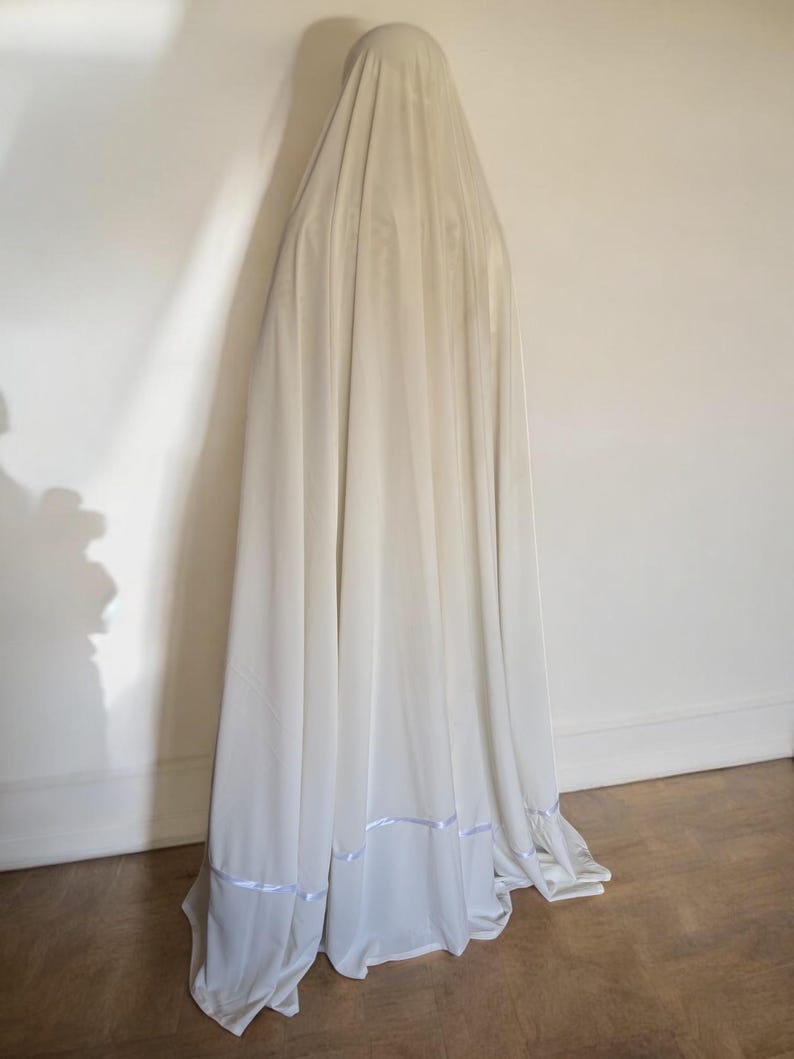 Handmade Islamic Kashmiri Burqa With Separate Eye Grills, Sleeveless ...
