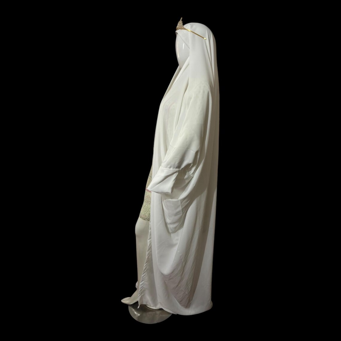 Women’s White Chador, Full Length Chadar With Sleeves, Overhead Front ...