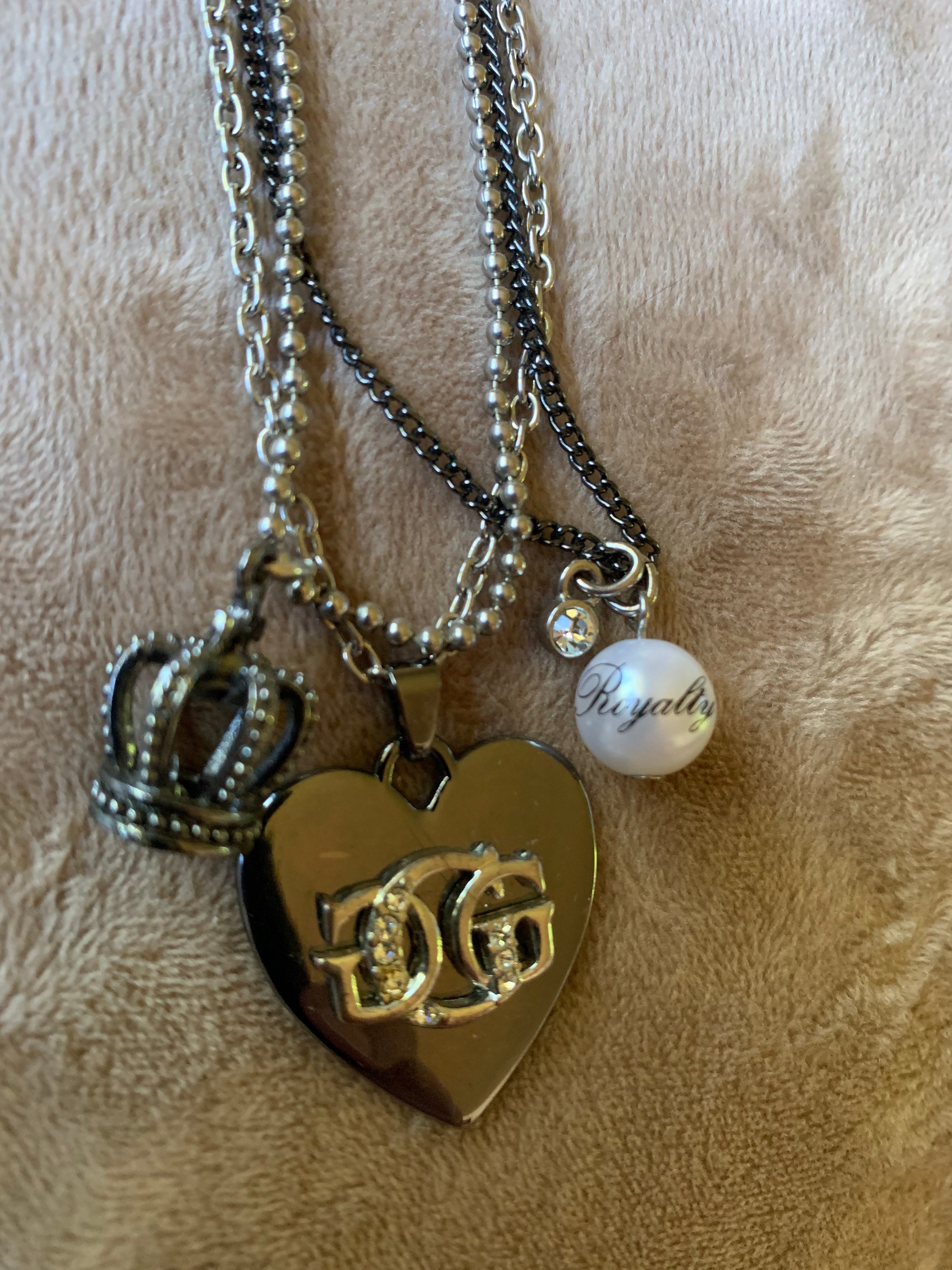 Guess Pendant Necklace - Etsy