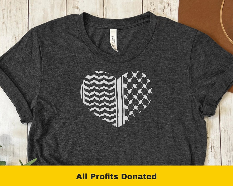 Keffiyeh Heart T-shirt: Free Palestine, Gaza Gift - Etsy