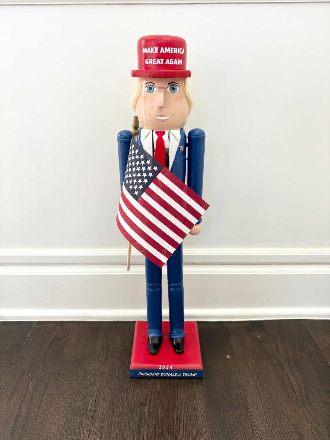 Custom President Trump Nutcracker, 21” Presidential Wood Nutcracker ...