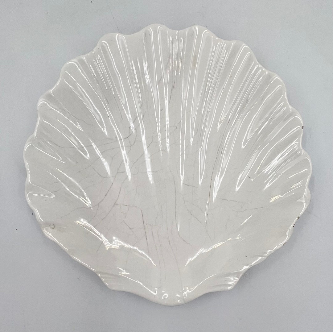 Vintage Porcelain Shell Dish Made in Italy - Etsy