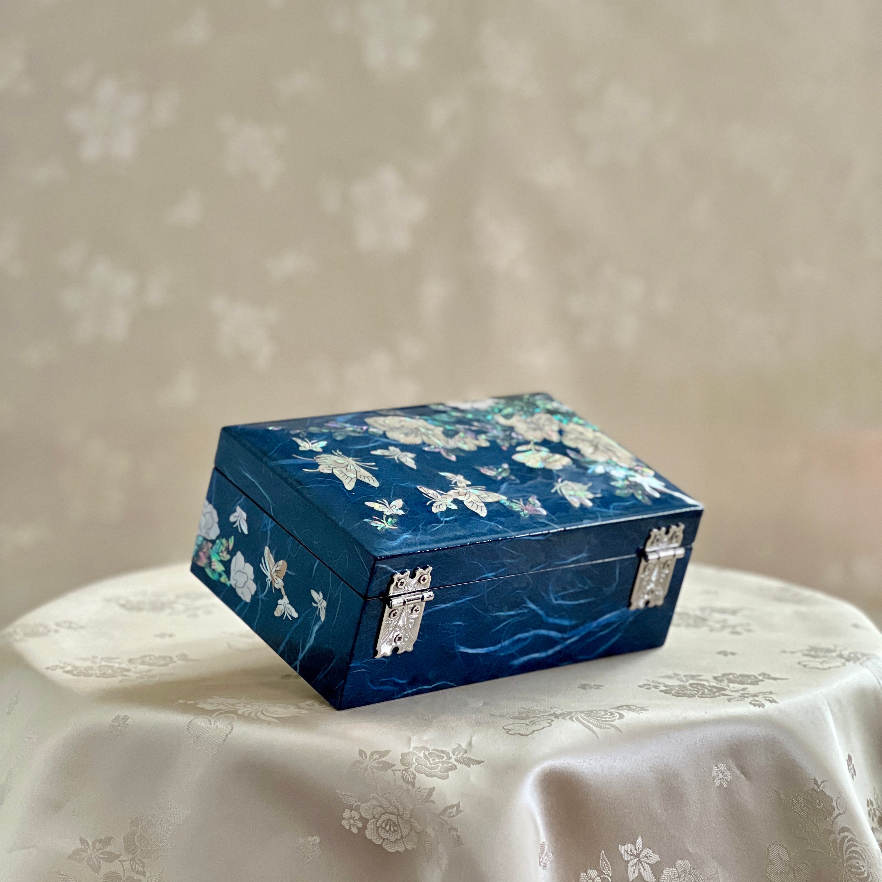 Korean Mother of Pearl Jewelry Box: Butterfly and Plum Blossom Motif on ...