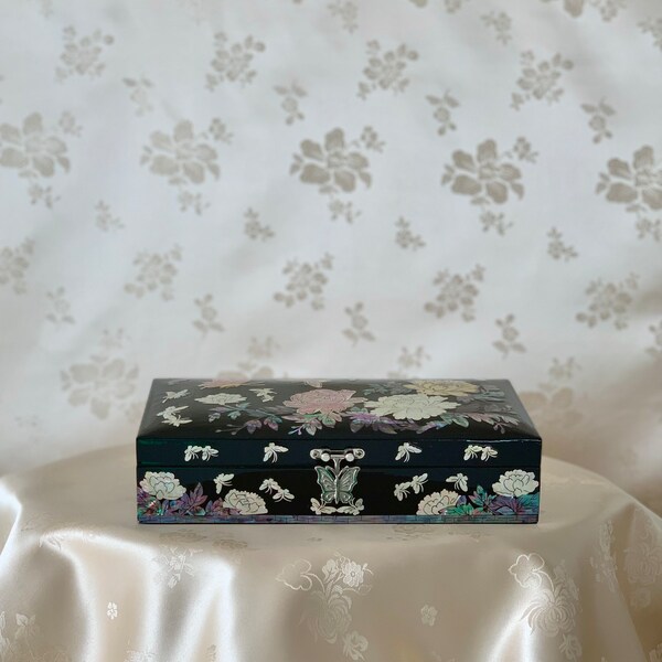 Level Jewelry Box - Etsy