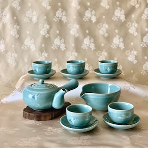 Korean Traditional Handmade Celadon Tea Set for 5 People With Inlaid ...