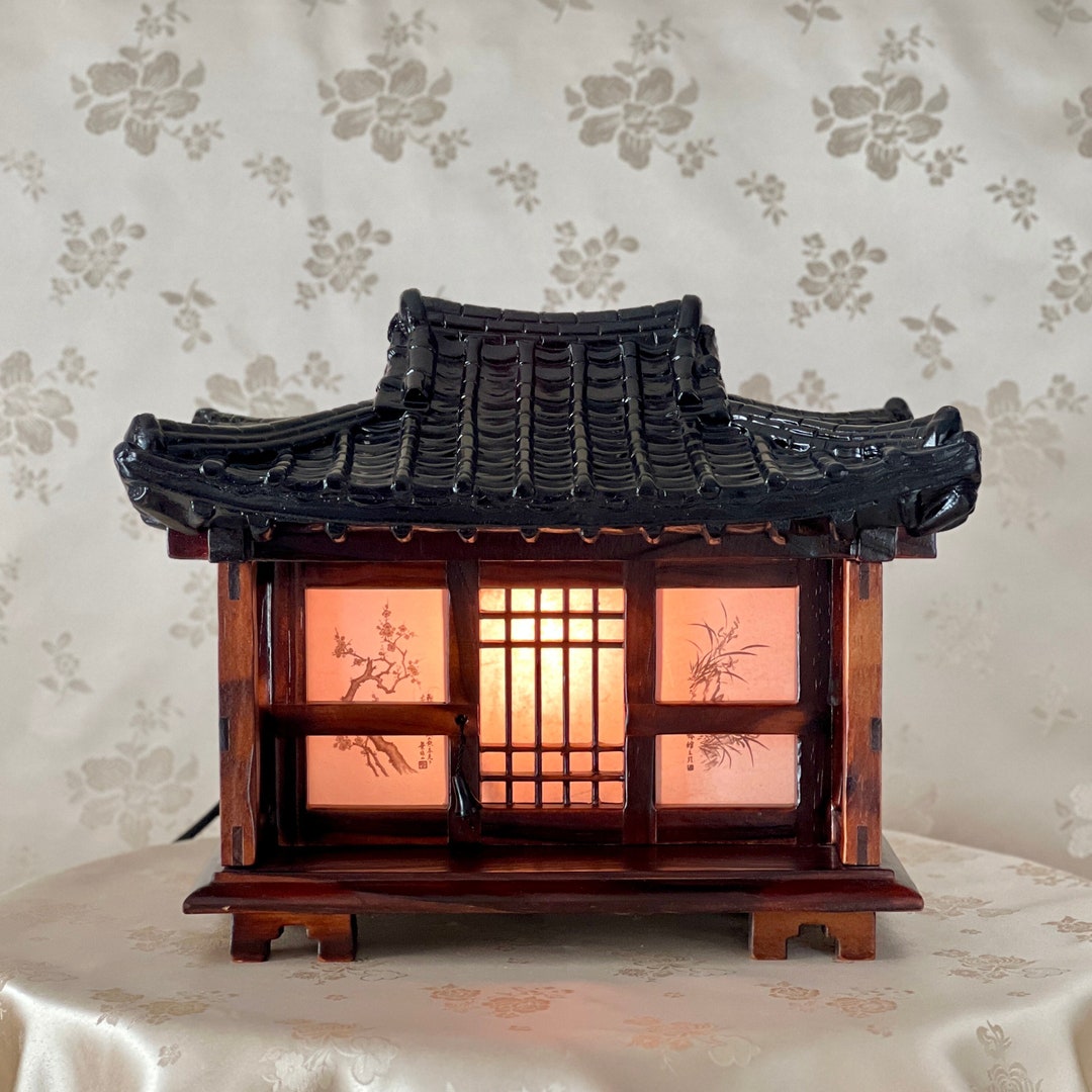 Korean Traditional Handmade Tiled Roof House Shaped Wooden Table Lamp ...
