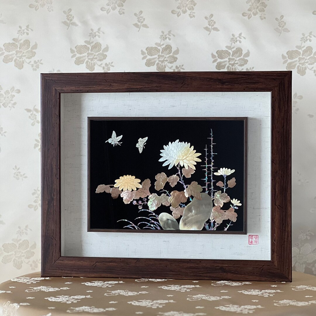 Beautiful Korean Traditional Handmade Craftwork Made of Mother of Pearl ...