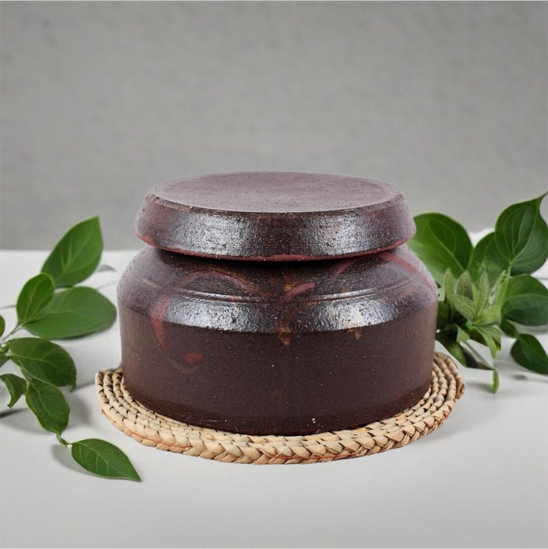 Korean Handmade Earthenware Onggi Jar for Salt, Grains, and Rice - 2kg ...