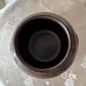 Korean Handmade Earthenware Onggi Jar for Salt, Grains, and Rice - 1 ...