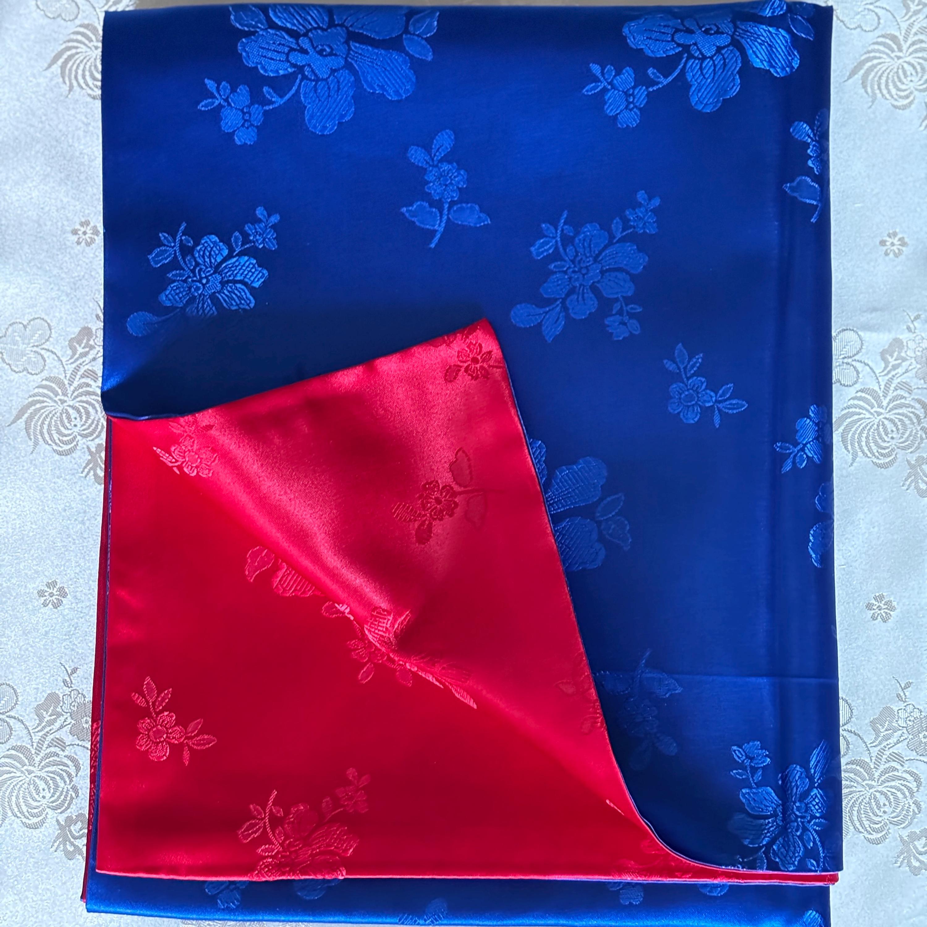 Korean Double-sided Silk Fabric: Floral Jacquard Pattern, Medium Weight ...