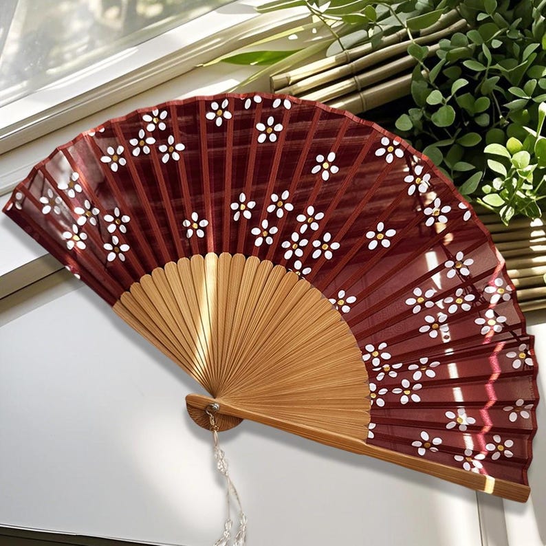 Creative Flower Bamboo Fan, Folding Hand Fan for Summer, Portable ...