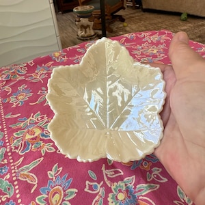 4 Vintage Belleek Fine Irish China Maple Leaf Plates - Etsy