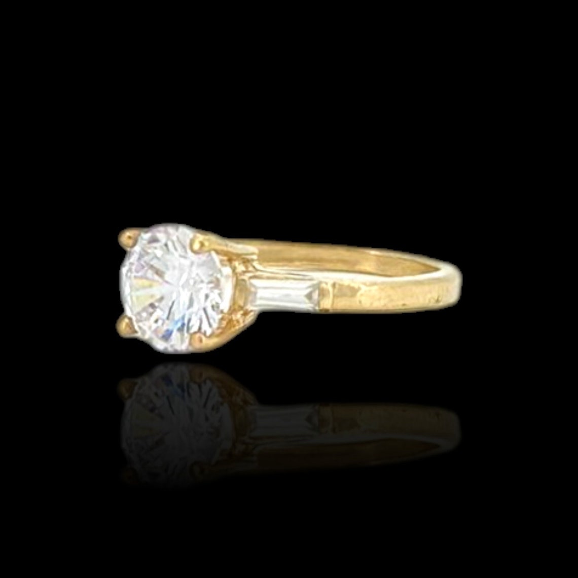 Round Cut Center Stone With Baguette Side Stones Engagement Ring - 10k ...