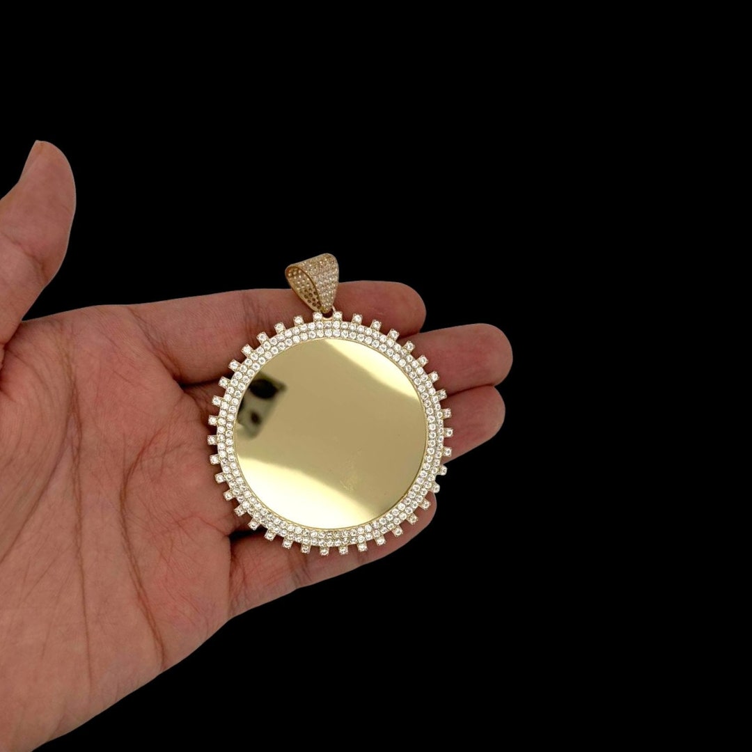 Circle Custom Picture Pendant - 10K Yellow Gold - Etsy