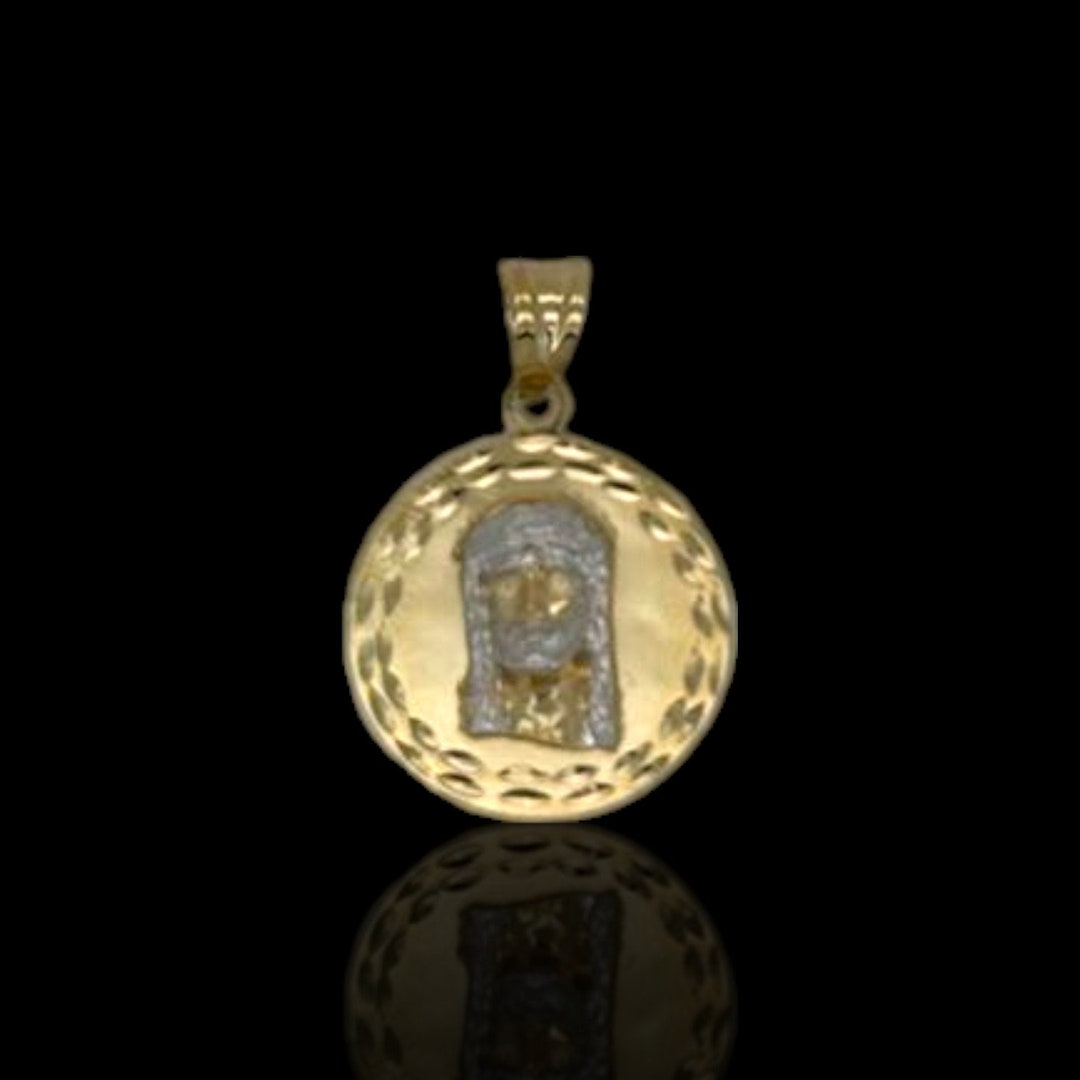 Jesus Two Tone Medallion Pendant - 14k Yellow Gold - Etsy