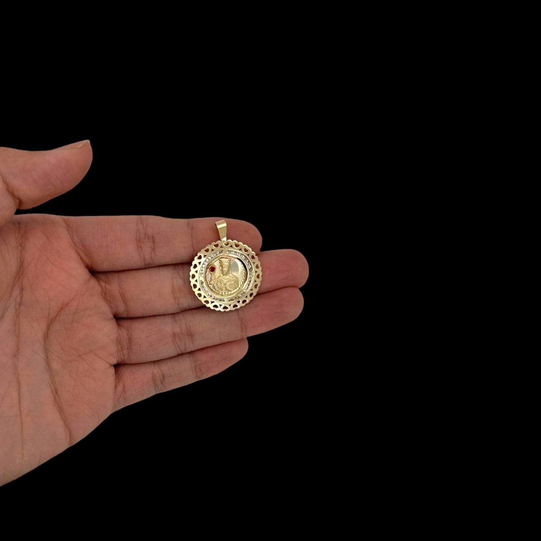 Medallion St Barbara - 10K Yellow Gold - Etsy