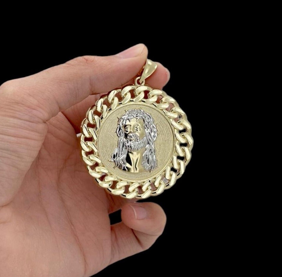 Jesus Medallion Pendant - 10k Yellow Gold - Etsy