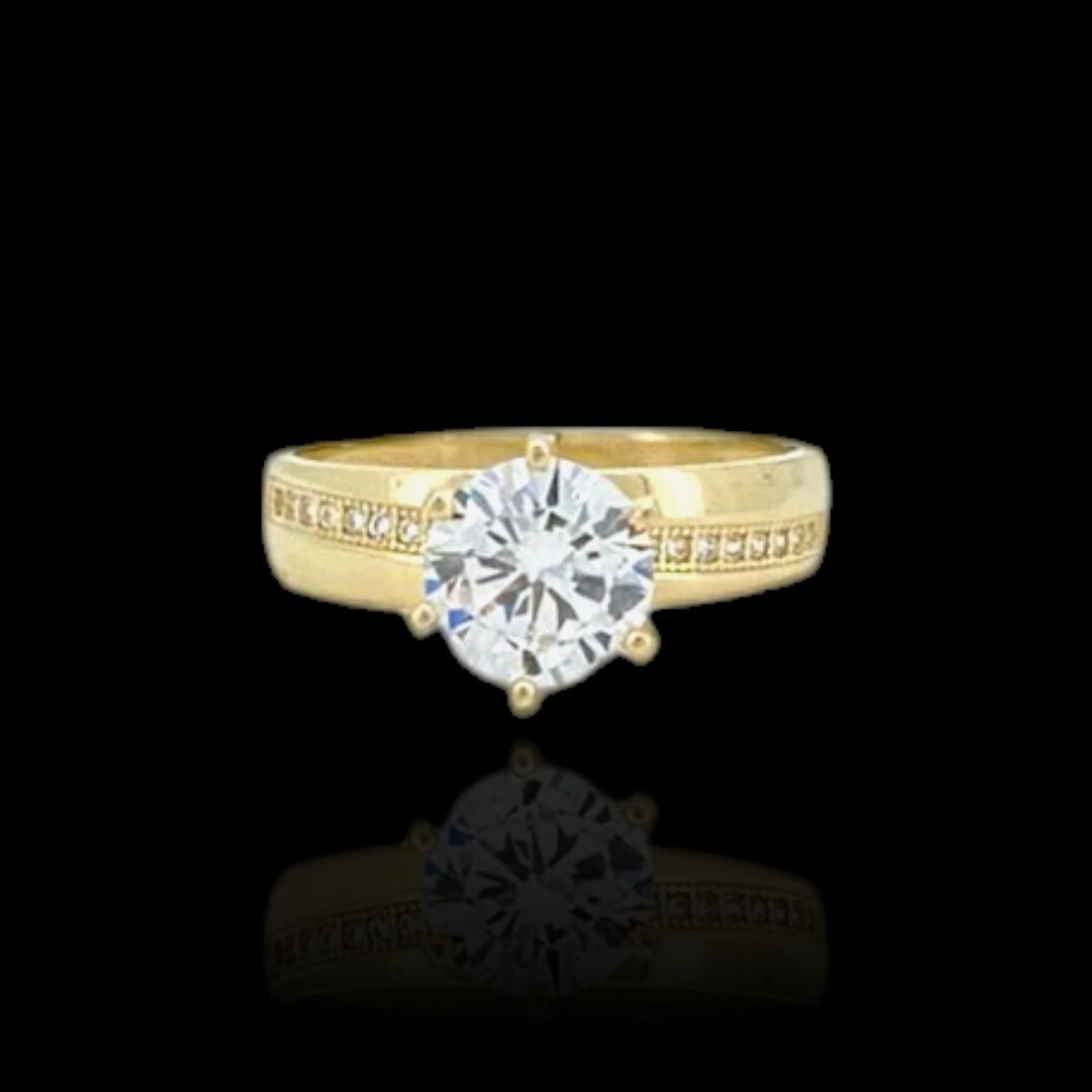 Round Cut Center Stone Engagement Ring - 10k Yellow Gold - Etsy