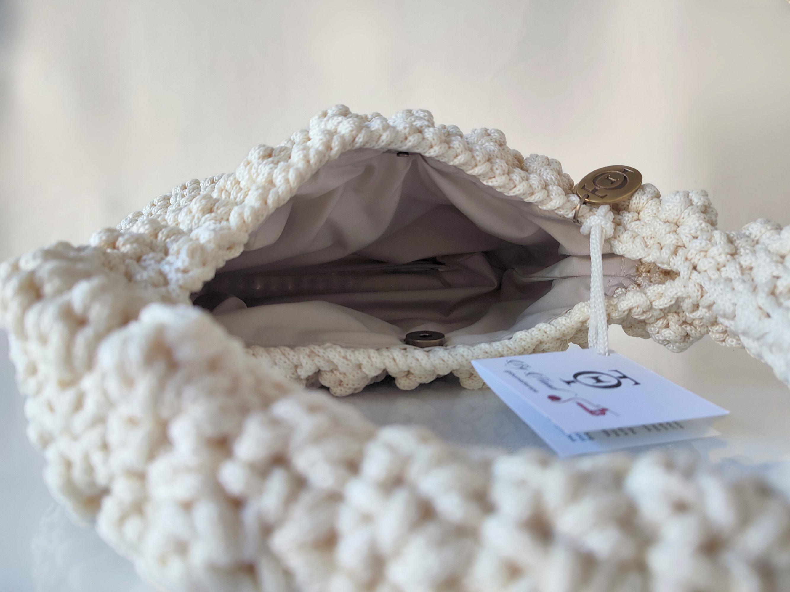 Bold Finesse Hand-knitted Bag, Off-white Versatile Bubble Shoulder Bag ...