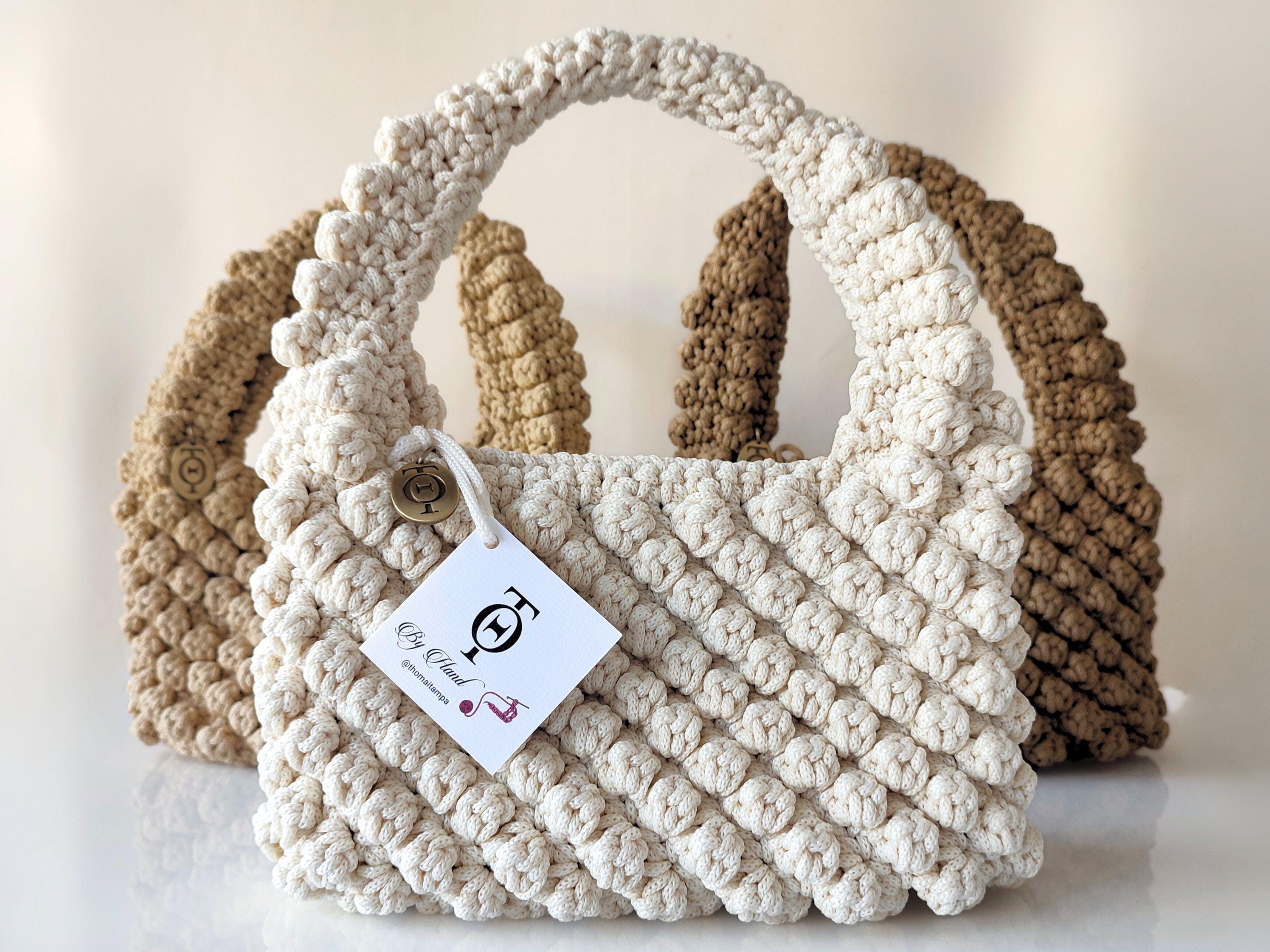 Bold Finesse Hand-knitted Bag, Off-white Versatile Bubble Shoulder Bag ...