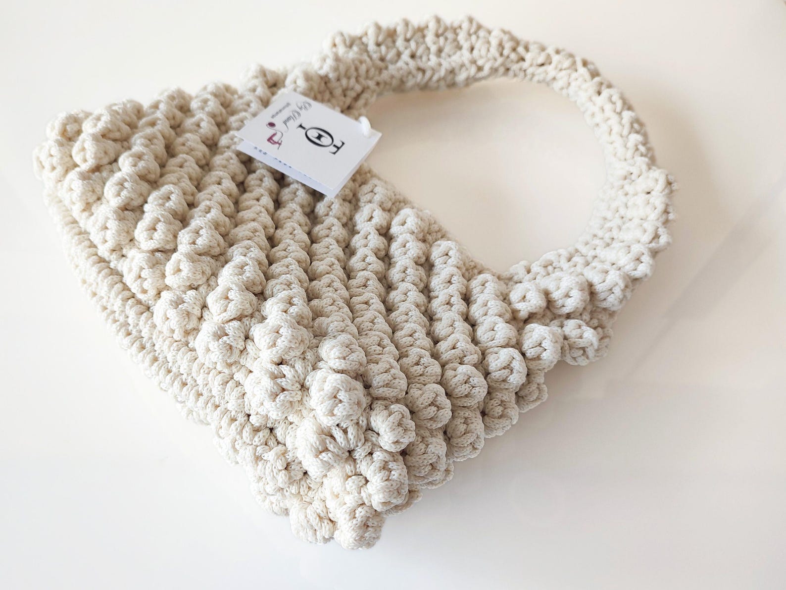 Bold Finesse Hand-knitted Bag, Off-white Versatile Bubble Shoulder Bag ...