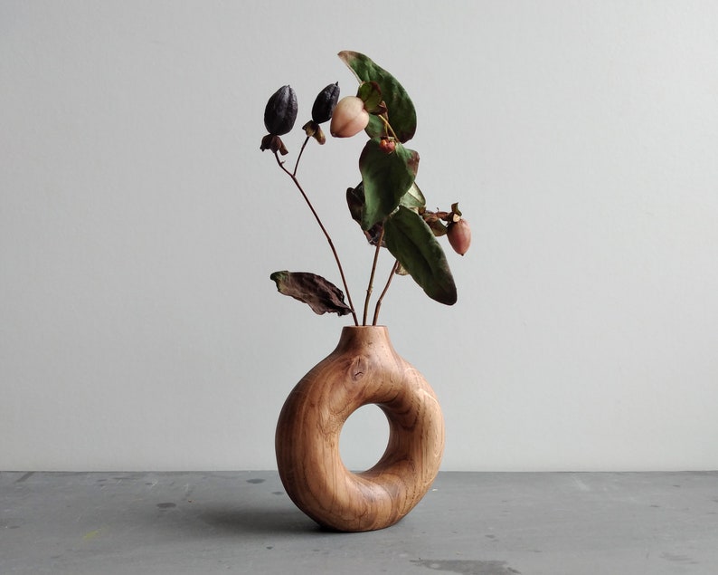 Small Donut Wooden Vase for Dried Flowers Arrangement, Handmade Solid ...