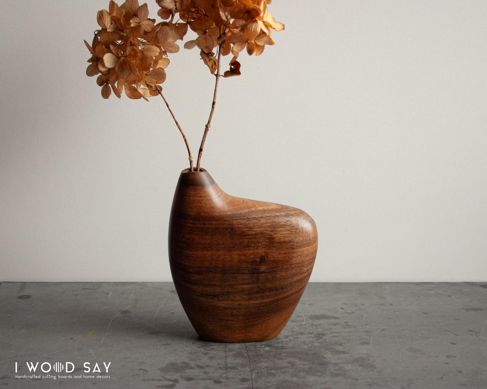 Small Wooden Vase for Dried Flowers, Solid Walnut Hardwood, Natural ...