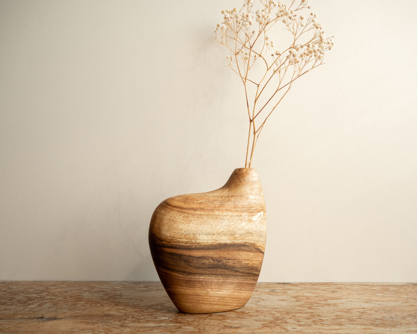 Small Wooden Vase for Dried Flowers, Solid Walnut Hardwood, Natural ...