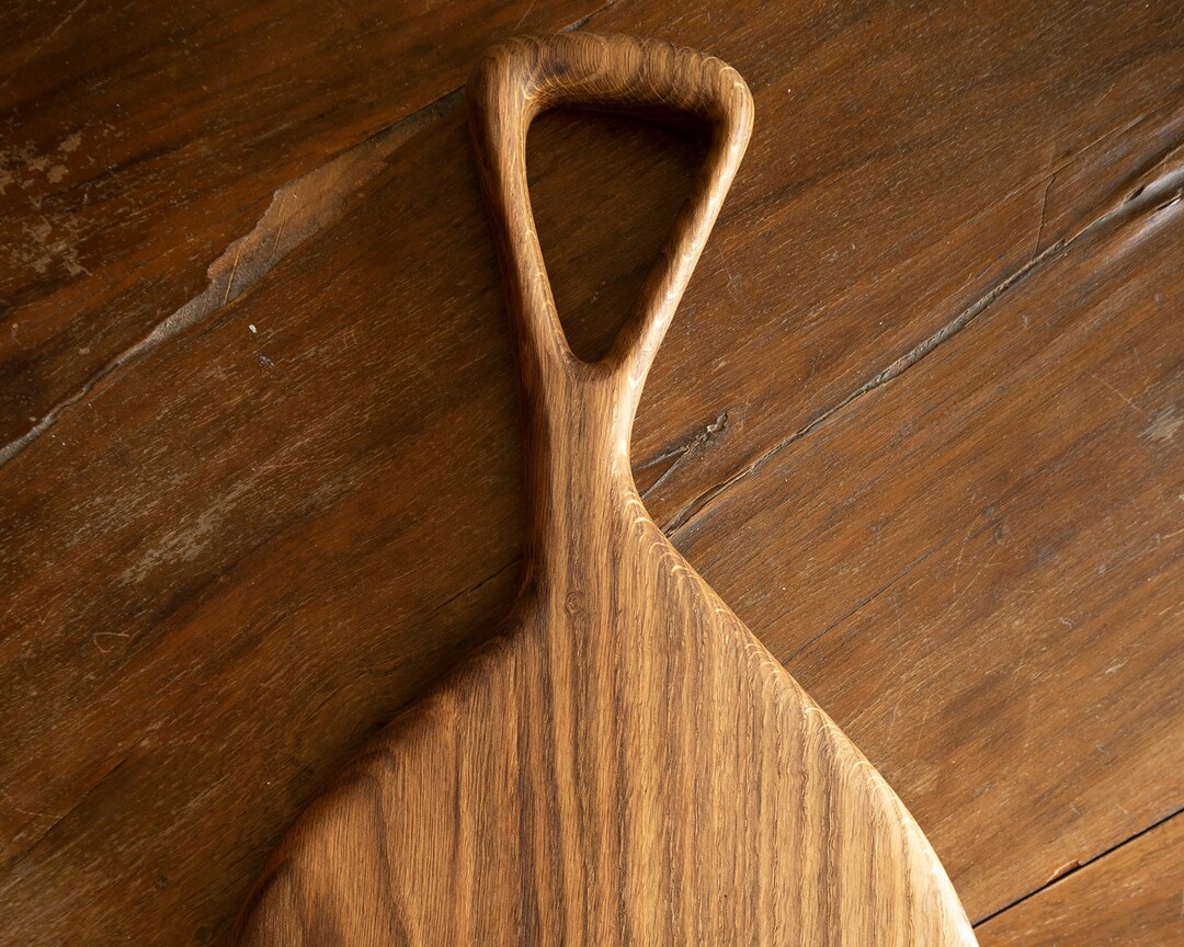 Massive Oak Cutting Board: Rustic Breadboard With Handle, Personalized ...