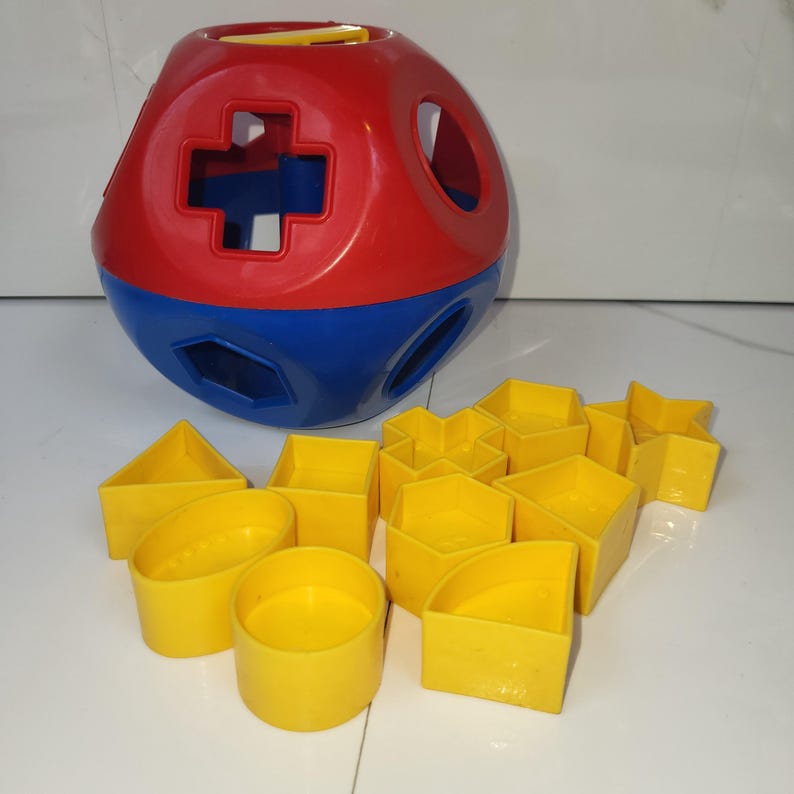 Vintage Tupperware Shape-o Toy | Shape Sorter Ball With All 10 Numbered ...