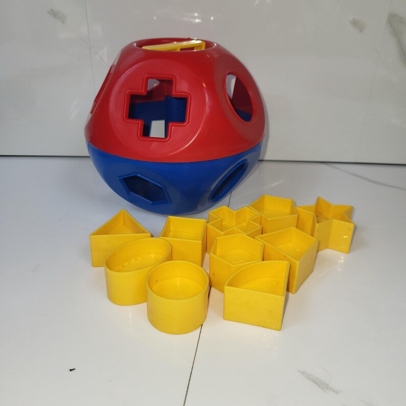 Vintage Tupperware Shape-o Toy | Shape Sorter Ball With All 10 Numbered ...