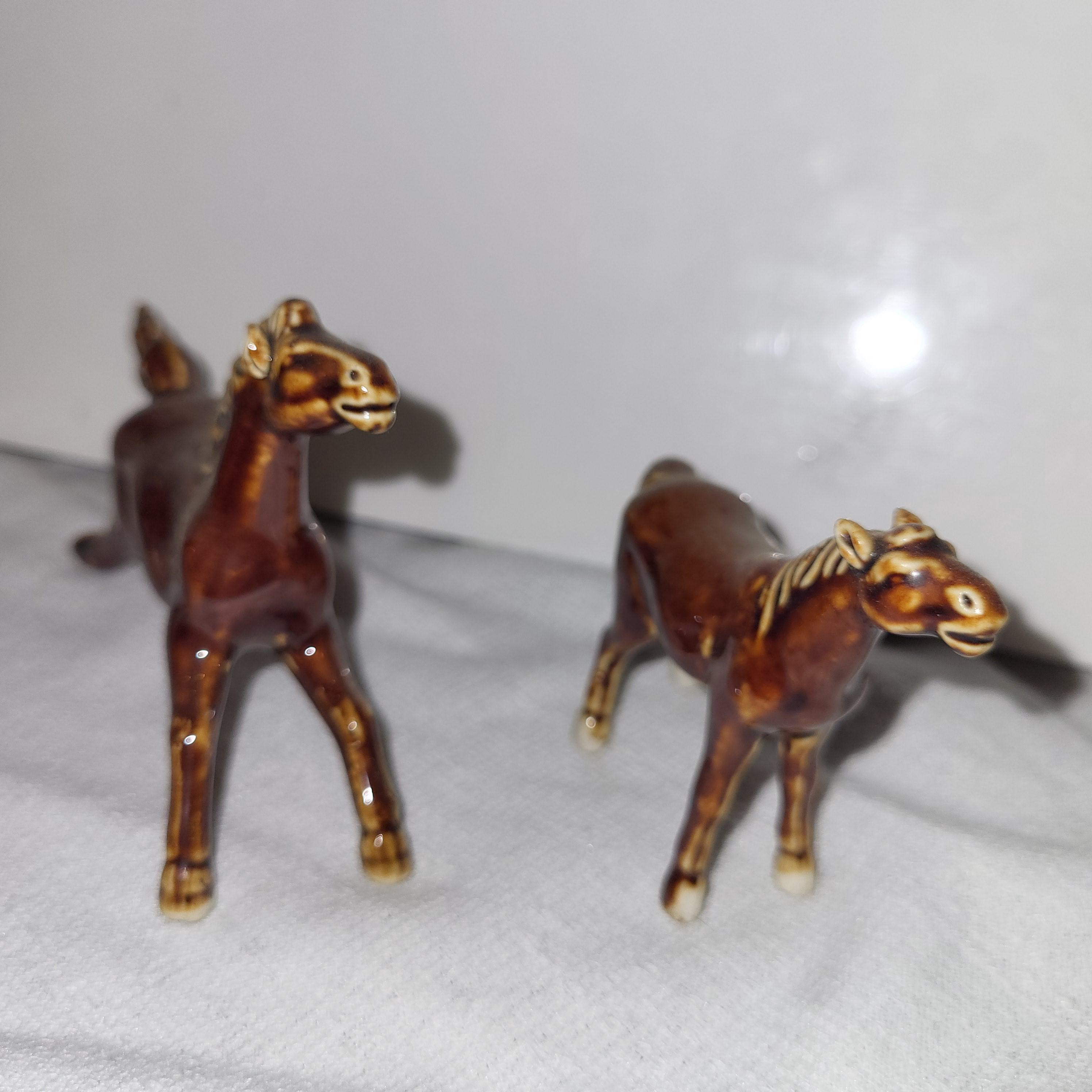 Vintage Chinese Swatow Ceramic Horses – Set of 4 | Small Collectible ...