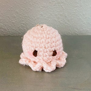 Cute Crochet Octopus Keychain/ Kawaii Octo Plush/ Amigurumi Keychain ...
