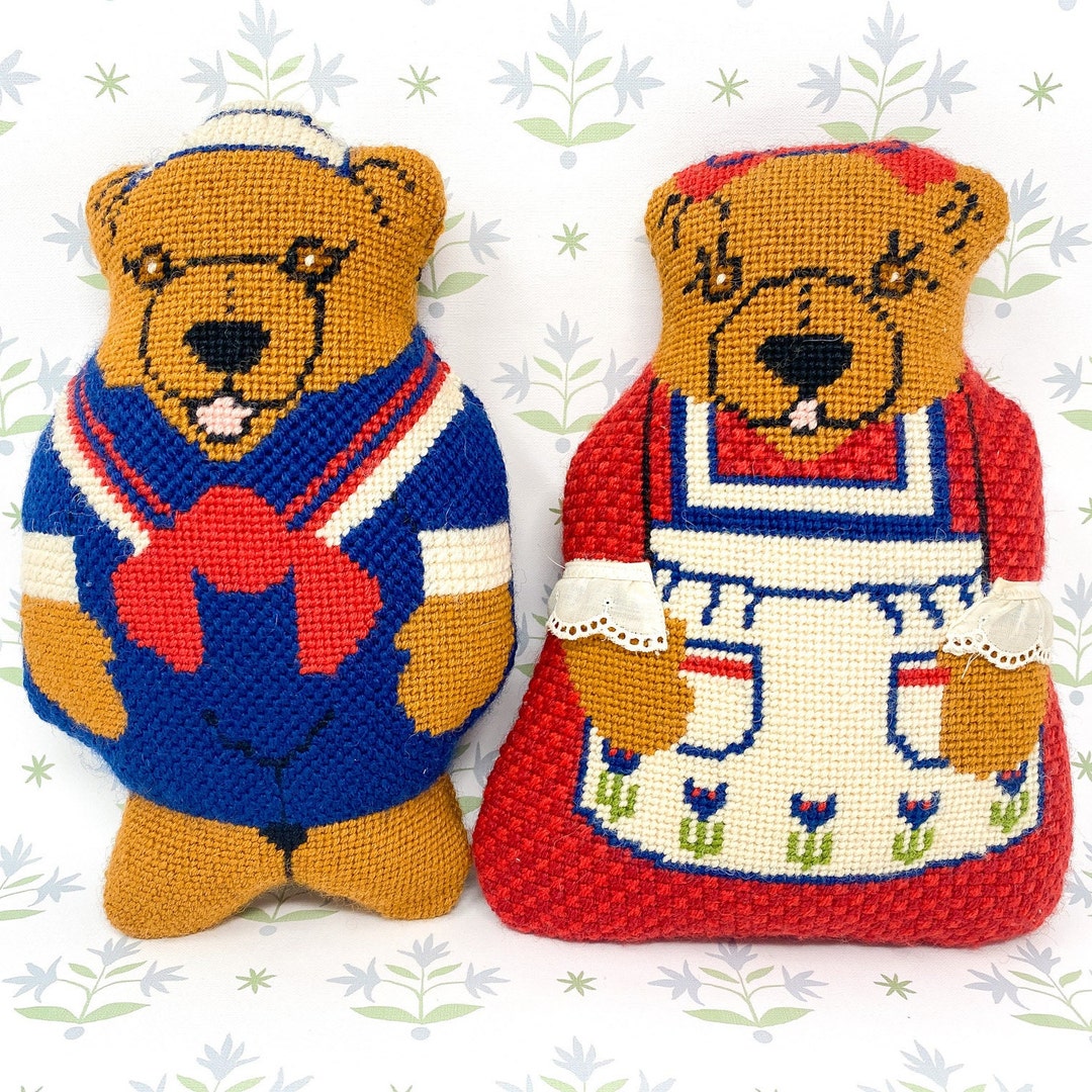 Pair of Handmade Needlepoint Bear Pillows - Etsy