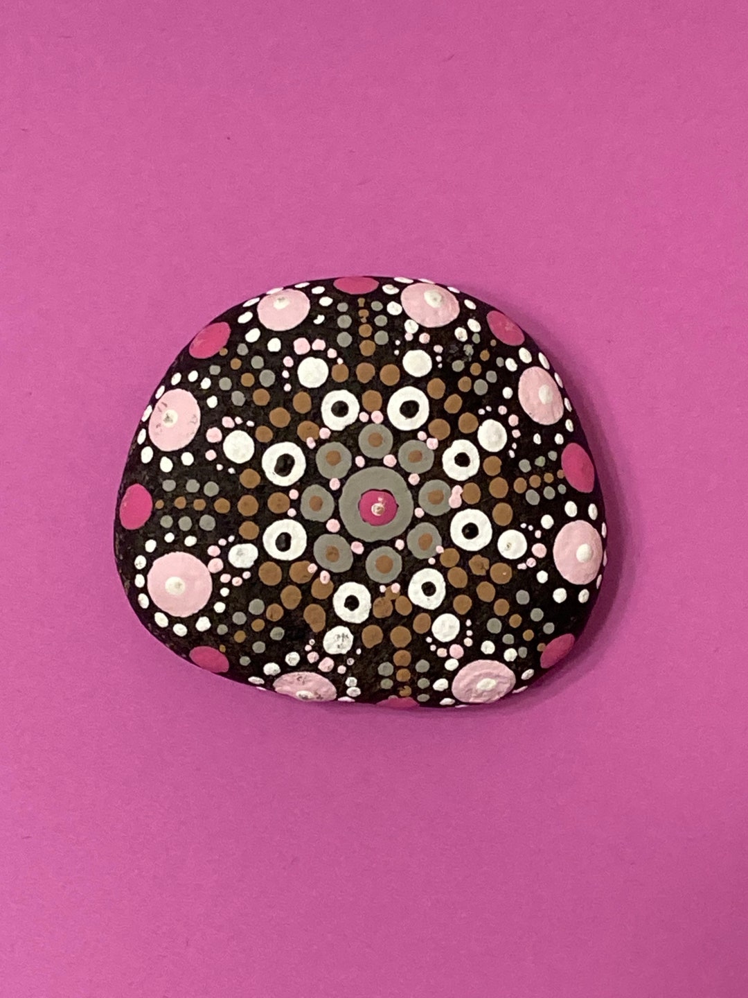 ELIZA Hand Painted Dot Mandala Palm Stone - Etsy
