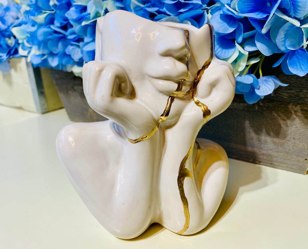 Kintsugi Vase White Ceramic Kintsugi Pottery, Kintsugi Vase, Fine Art ...