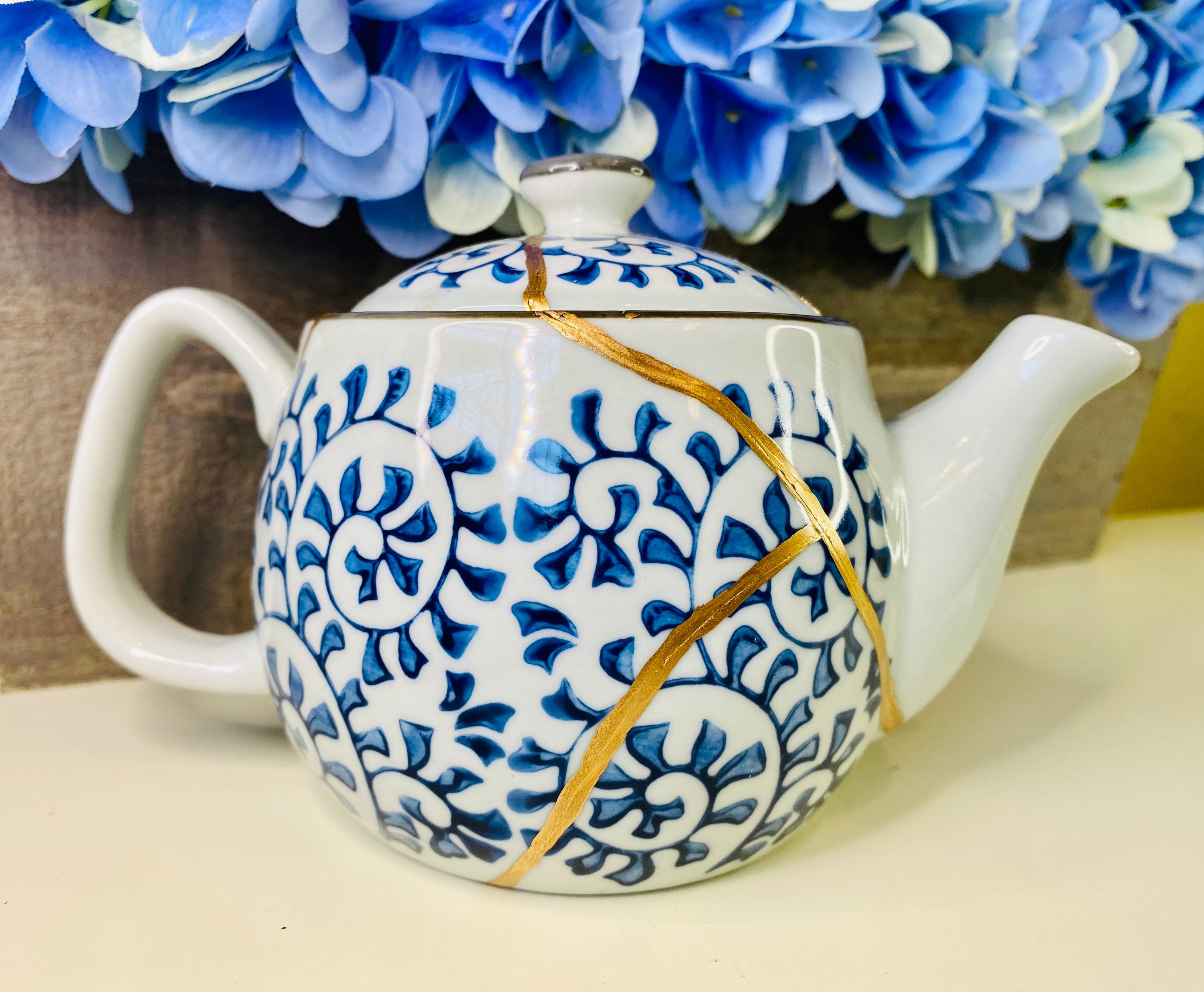 Kintsugi Teapot Kintsugi Blue and White Teapot Kintsugi - Etsy