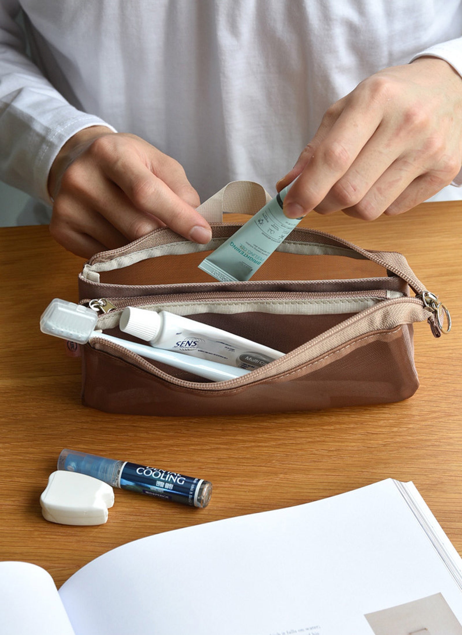 Unique Design Mesh Pencil Case 4 Colors Compact Travel Pouch Multi ...