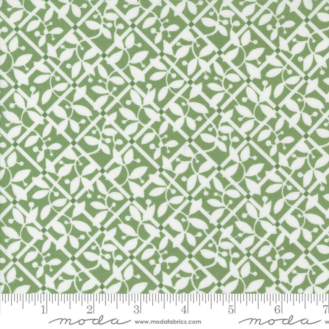 Moda Fabrics - SHORELINE - Quilt Fabric-by-the-1/2 Yard by Camille ...