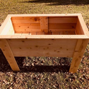 DIY Cedar Planter Box Woodworking Plans - Etsy