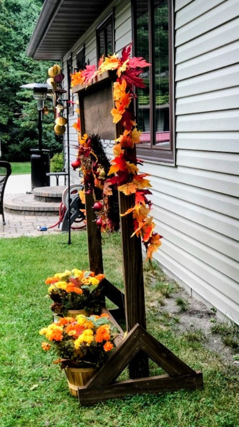 Easy DIY Hanging Plant Welcome Stand Plans - Etsy