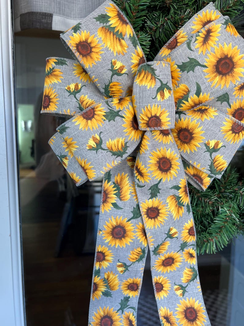 Handmade Linen Faux Burlap Gray Sunflower Floral Pattern Bow: Wreath ...