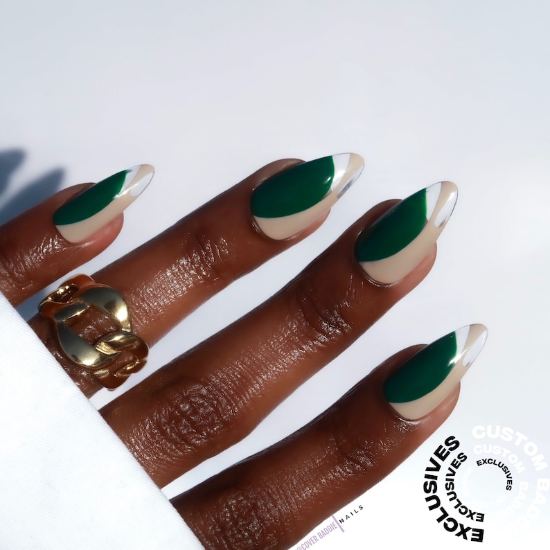 39+ Best Green Swirl Nails Ever! [UPDATED 2023]