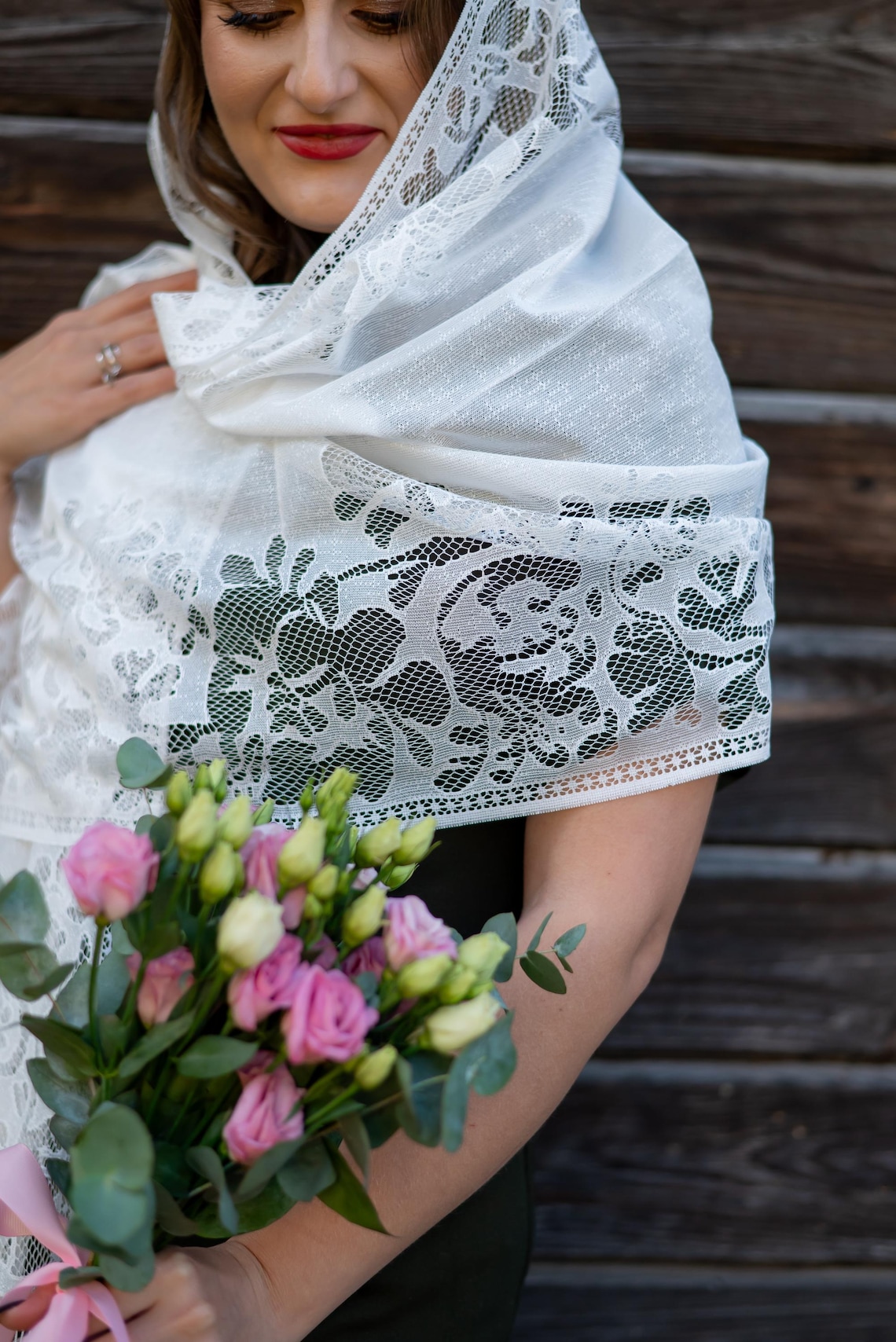 Elegant White Lace Shawl With Fringe, Lightweight Floral Patterned Wrap ...